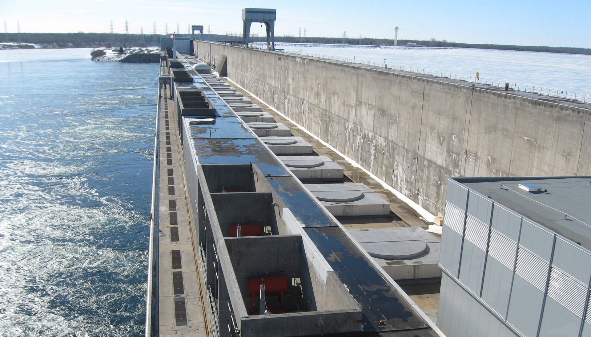 RH Saunders Deck Roof Project - Kleinschmidt